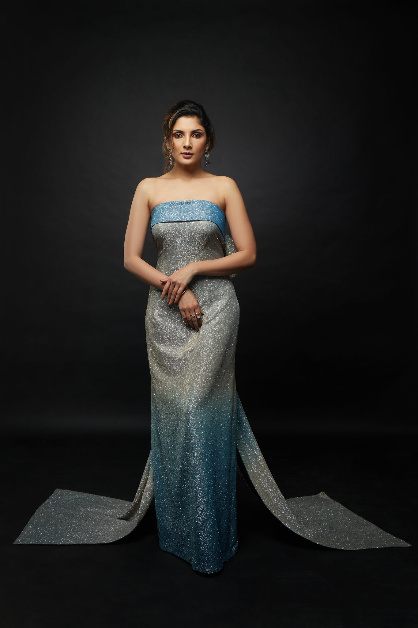 Gown On Rent | Dress On Rent | Photoshoot Dresses On Rent